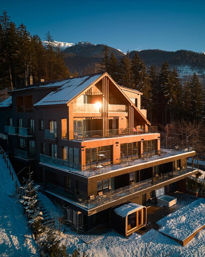 The Pines Bucegi Lodge - Bran