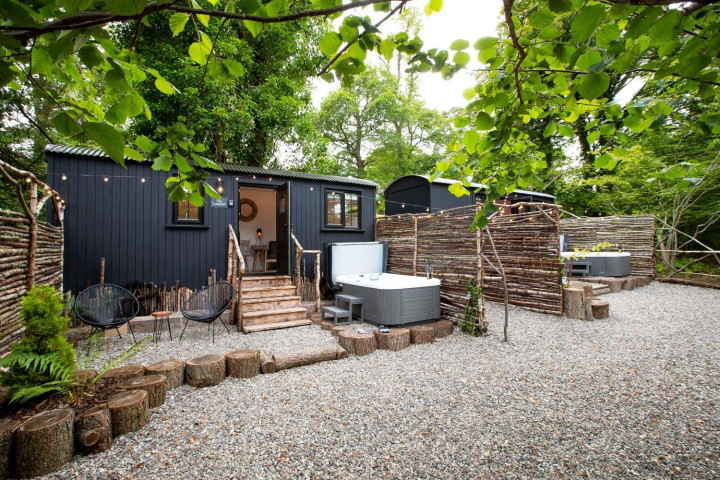 The Mar Huts - The Lomond Hut - Rowardennan