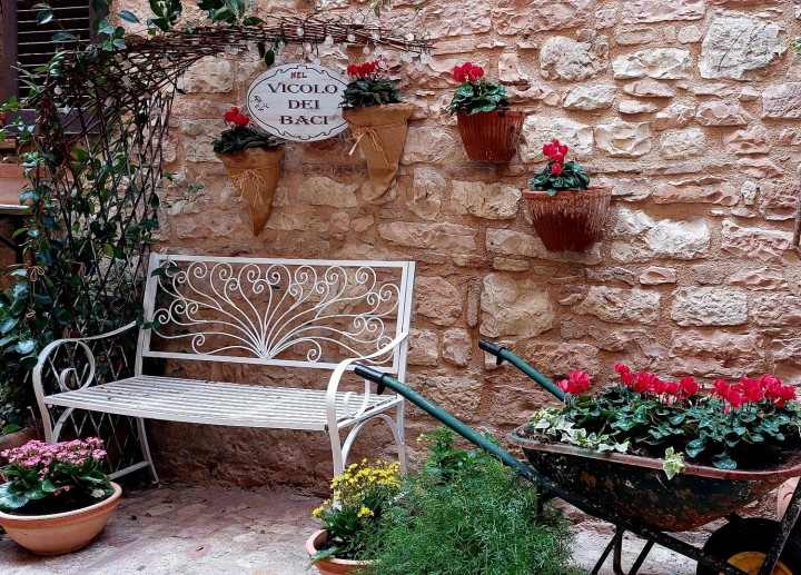 Nel Vicolo Dei Baci - Casa Vacanze Al Bacio - Spello