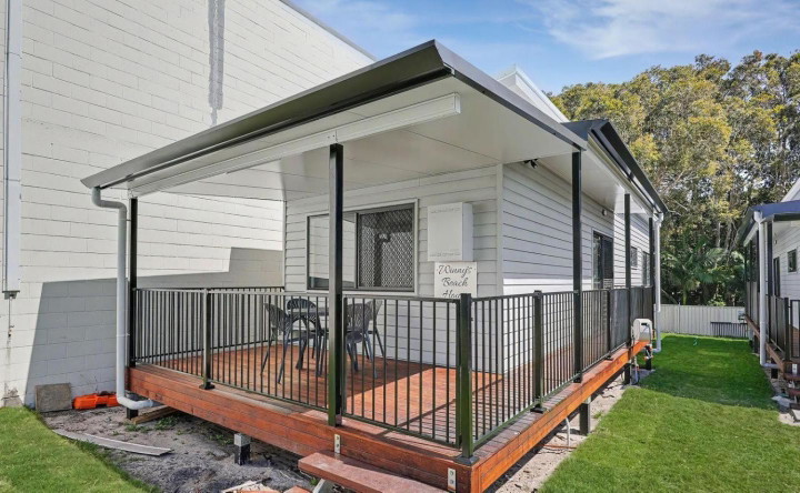Winny's Beach House - Brisbane
