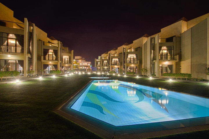Faris Villa Hotel&resort للعائلات فقط - Kuwait