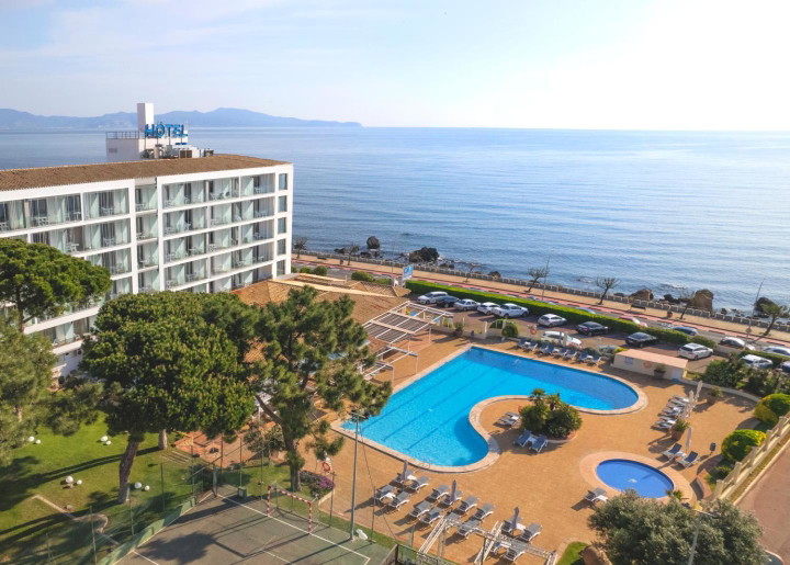 Rvhotels Nieves Mar - Torroella de Montgrí