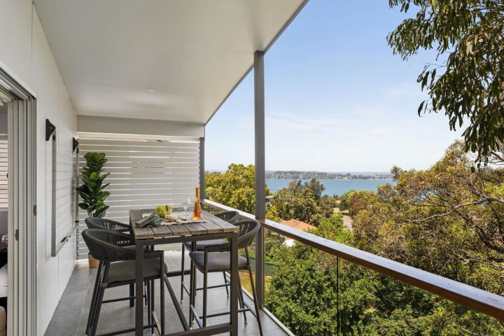 Sunlight Ridge House - Newcastle