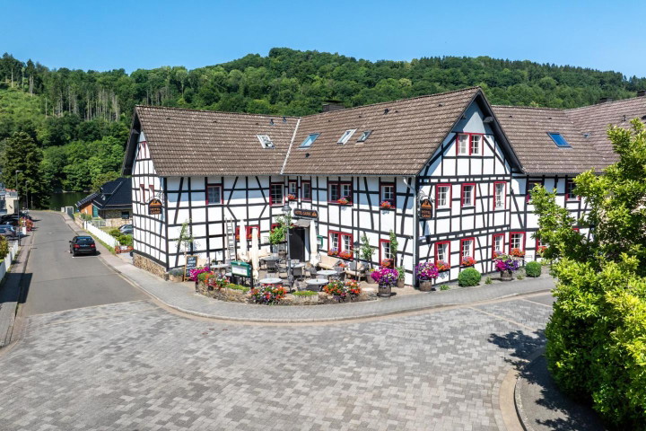 Garni Hotel Im Fachwerkhof - Monschau