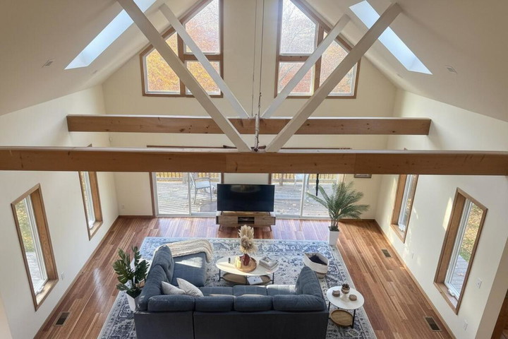 Blue Bird Chalet 5br With Sauna Near Skiing - Lenox, MA