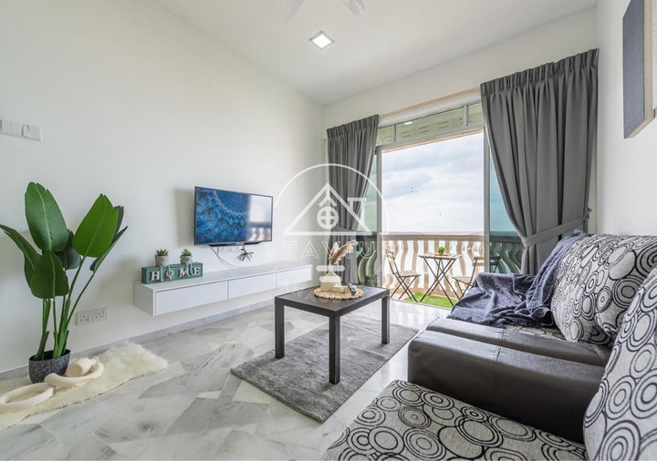 (10pax) 3br Glory Beach Resort Seaview - Port Dickson