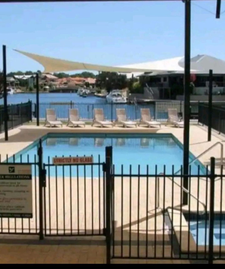 Apollo Quays Resort Studio Apartment With Kitchenette And Shared Jetty - Perth