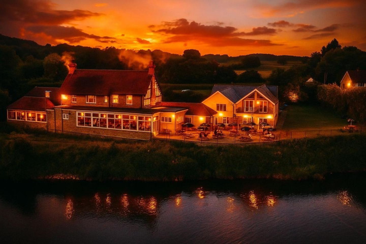 The Boat Inn Whitney On Wye B&b - 헤이-온-웨이