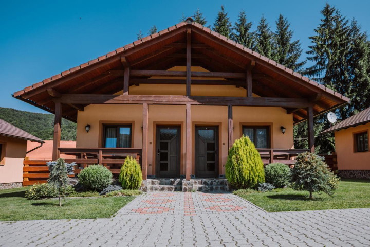 Complex Turistic Han Pescaresc - Transylvania