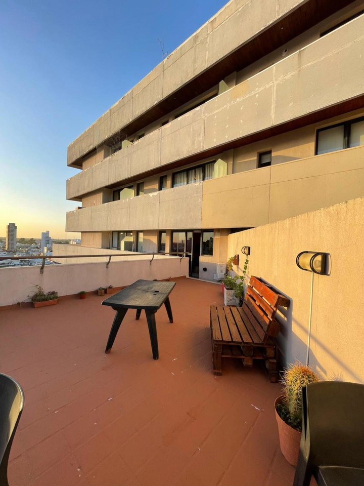 Departamento Centrico Con Terraza Propia - Río Cuarto