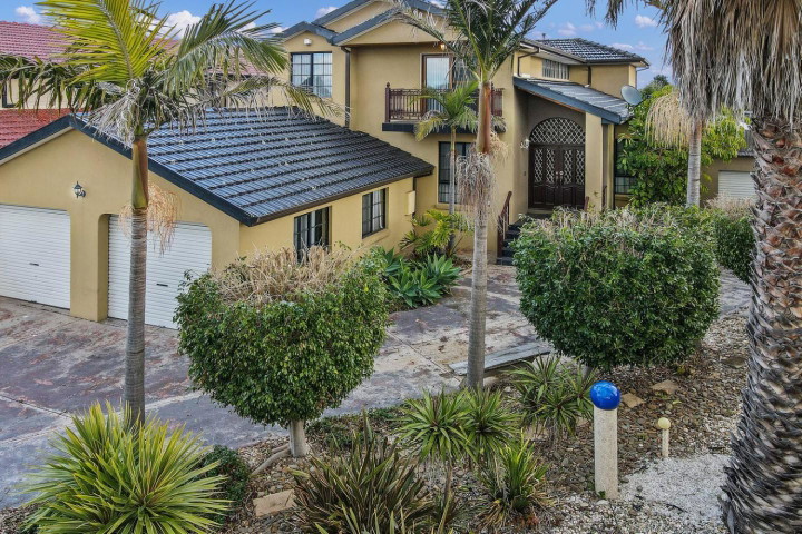 12 Mins To Mel Airport-good Wood House - Caroline Springs