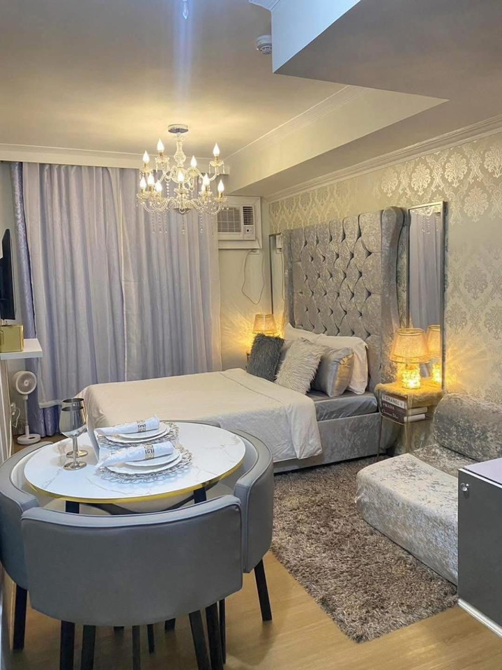 Luxury Suites Tagaytay Staycation - Tagaytay