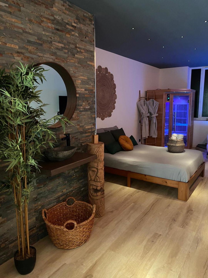 Sweet Love Exotique By Locations_lepuyenvelay - Le Puy-en-Velay