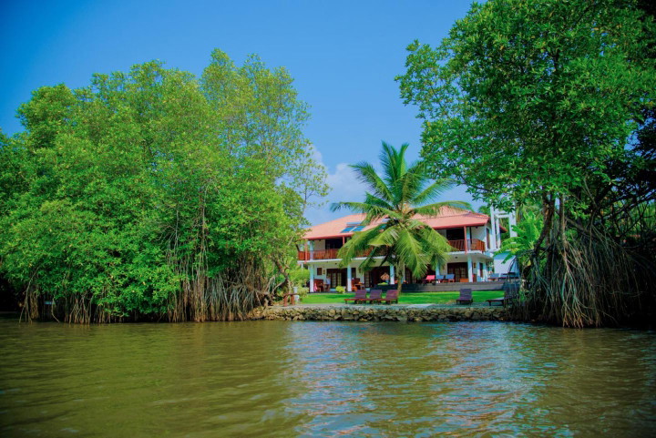Lagoon Bentota Resort - Bentota