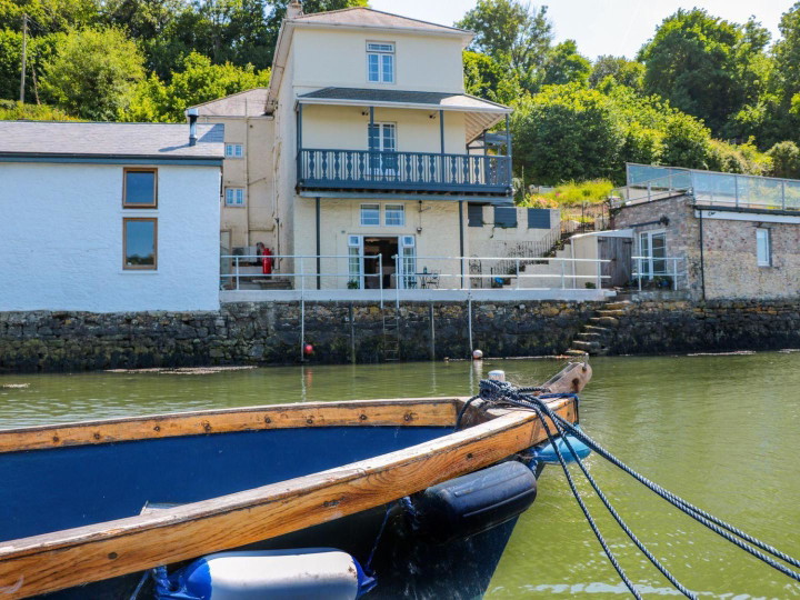 Shipwrights - Totnes