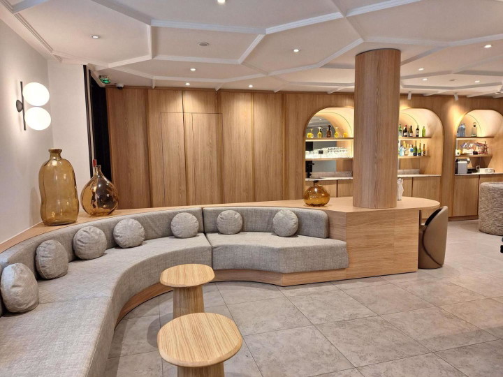 Mercure Paris Arc De Triomphe Wagram - Neuilly-sur-Seine
