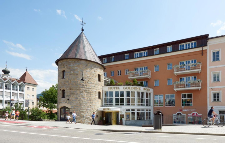 Hotel Goldene Rose - Bruneck