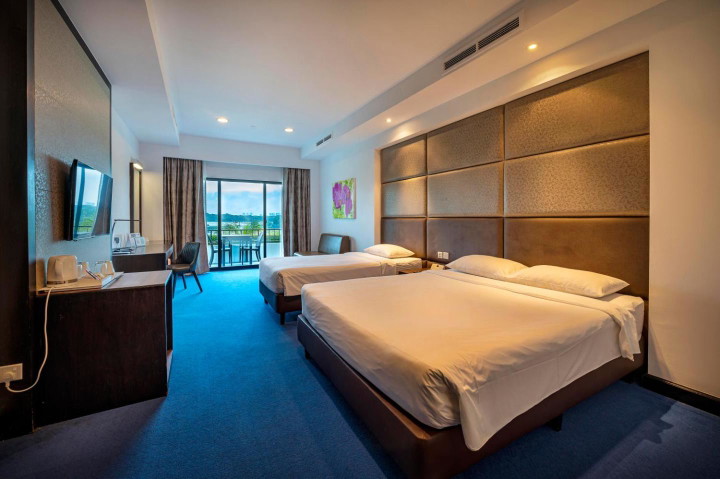 Orchid Country Club - Pasir Ris
