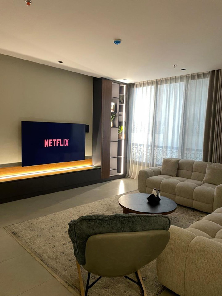 3 Living Room, Kitchen, Luxury Furniture شقة ثلاث غرف وصاله ومطبخ ودورتين مياة - Dammam