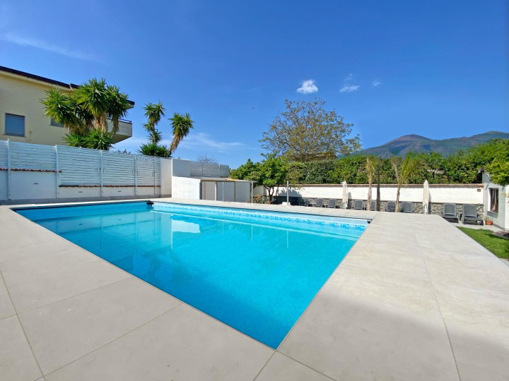 Terrazza Sul Vesuvio Con Piscina - Ercolano