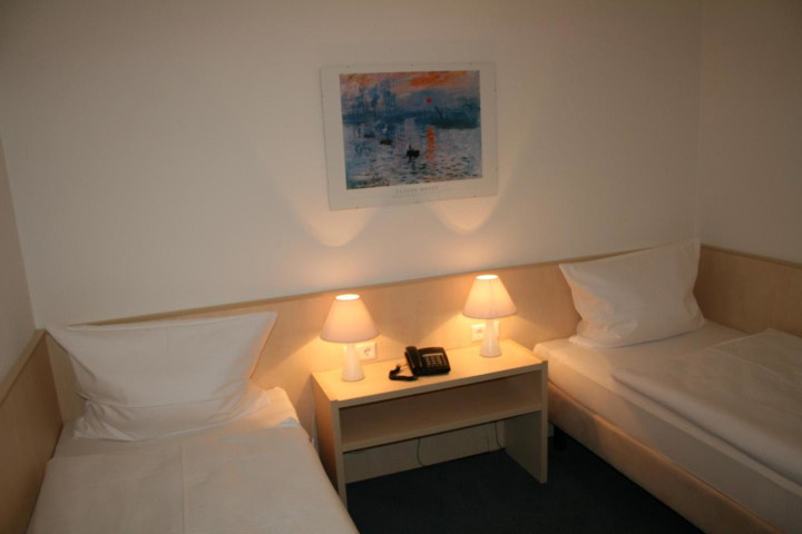 Hotel Am Bad - Kirchheim unter Teck