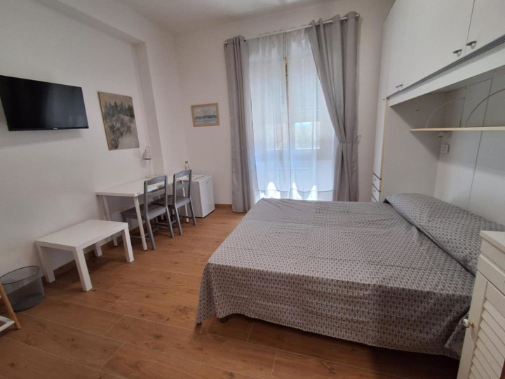 Viola Rooms Affittacamere - Frascati
