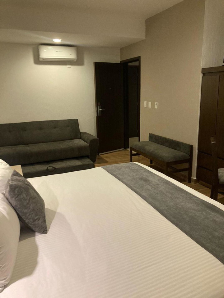 Hoteles Unico Express - León, México