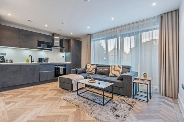Luxury North London Apartment Near Tube Sleeps 4 - Barnet