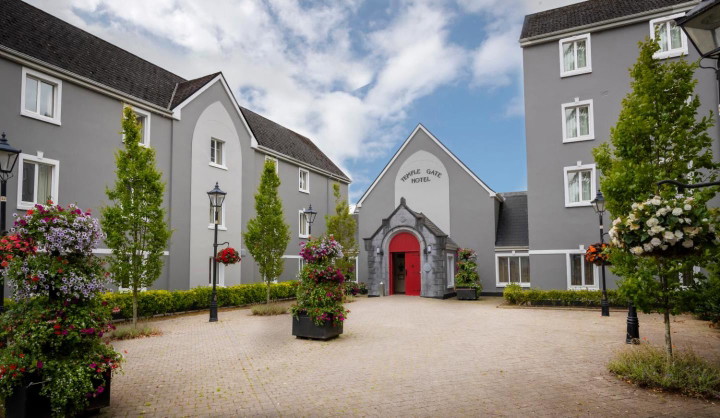 Temple Gate Hotel - Ennis