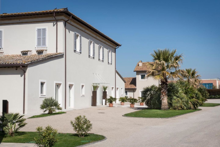Hotel & Resort Le Colombare - Montefalco