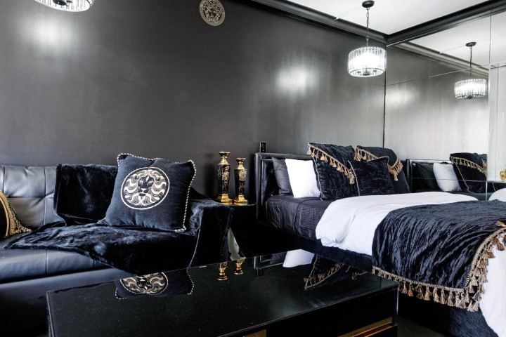 Medusa's Luxe Retreat - Prime Surfers Paradise Spot - Surfers Paradise