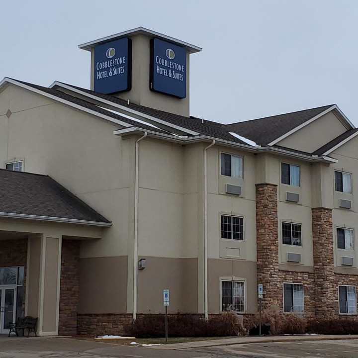 Cobblestone Suites - Ripon - Green Lake, WI