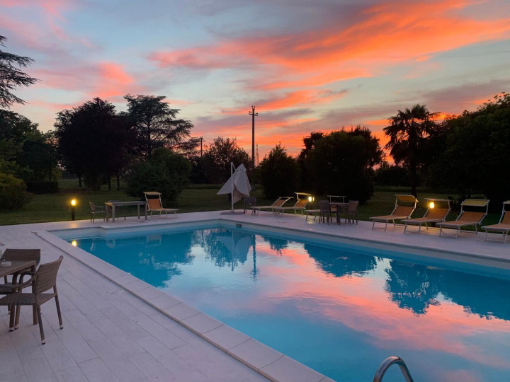 Hotel Le Ville - Módena
