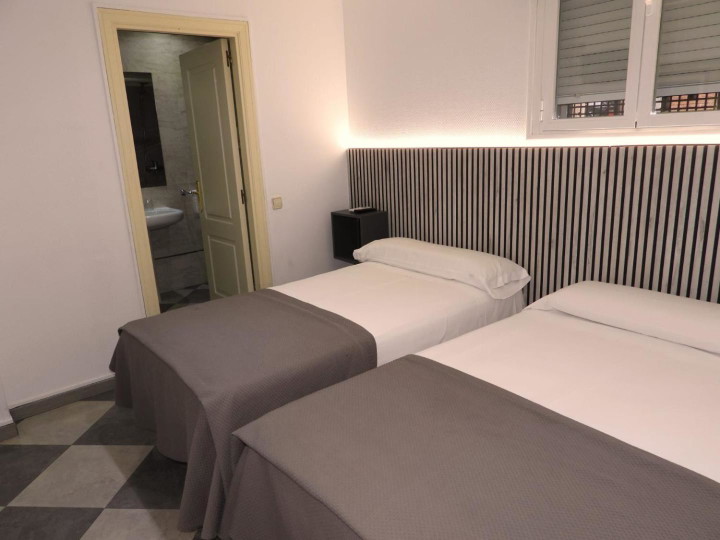 Hostal Henares - Rivas-Vaciamadrid