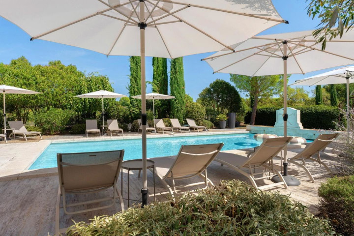 Appartement Pigeonnier Avec Piscine - Fontaine-de-Vaucluse