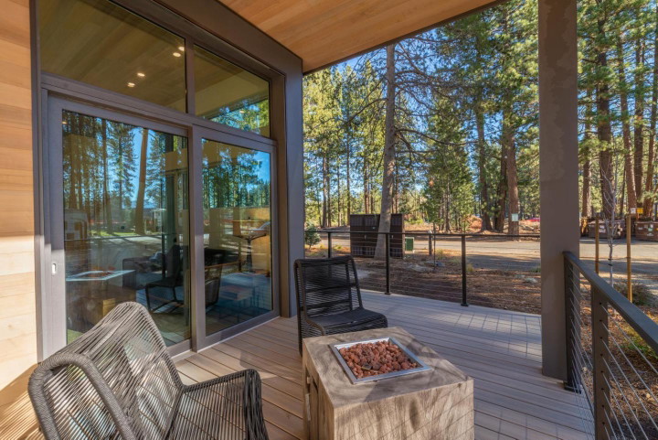 Village Camp Truckee - Lake Tahoe