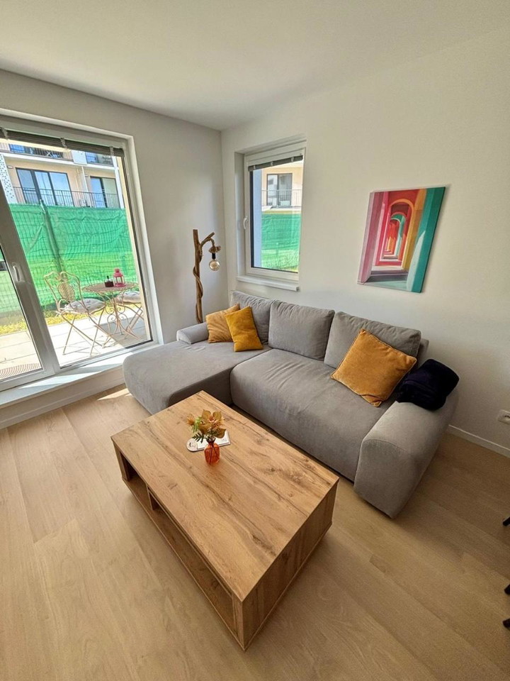 Stylish Chill Garden Apartment - Bratislava
