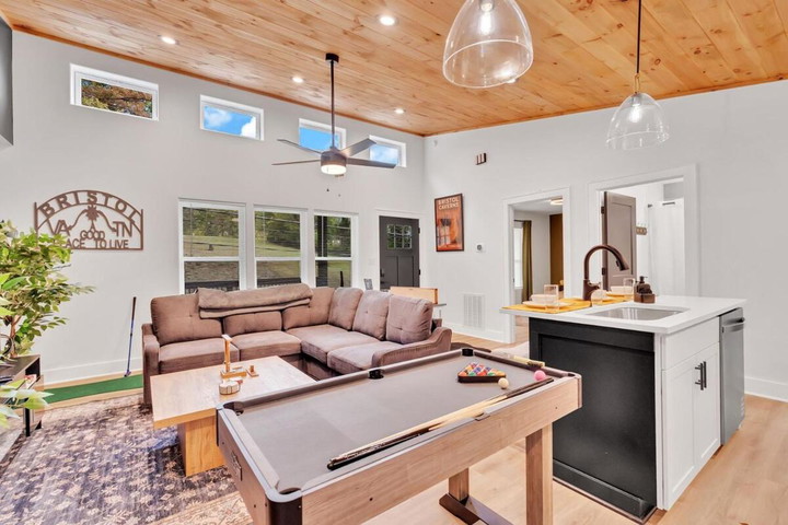 Supercalifragilistic - Bristol, TN