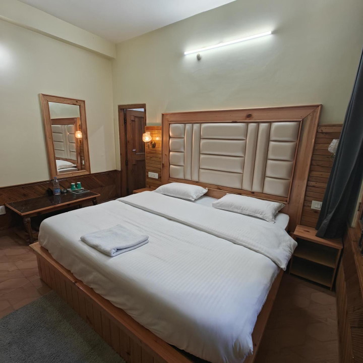 Qpoint Hotel - Kasol