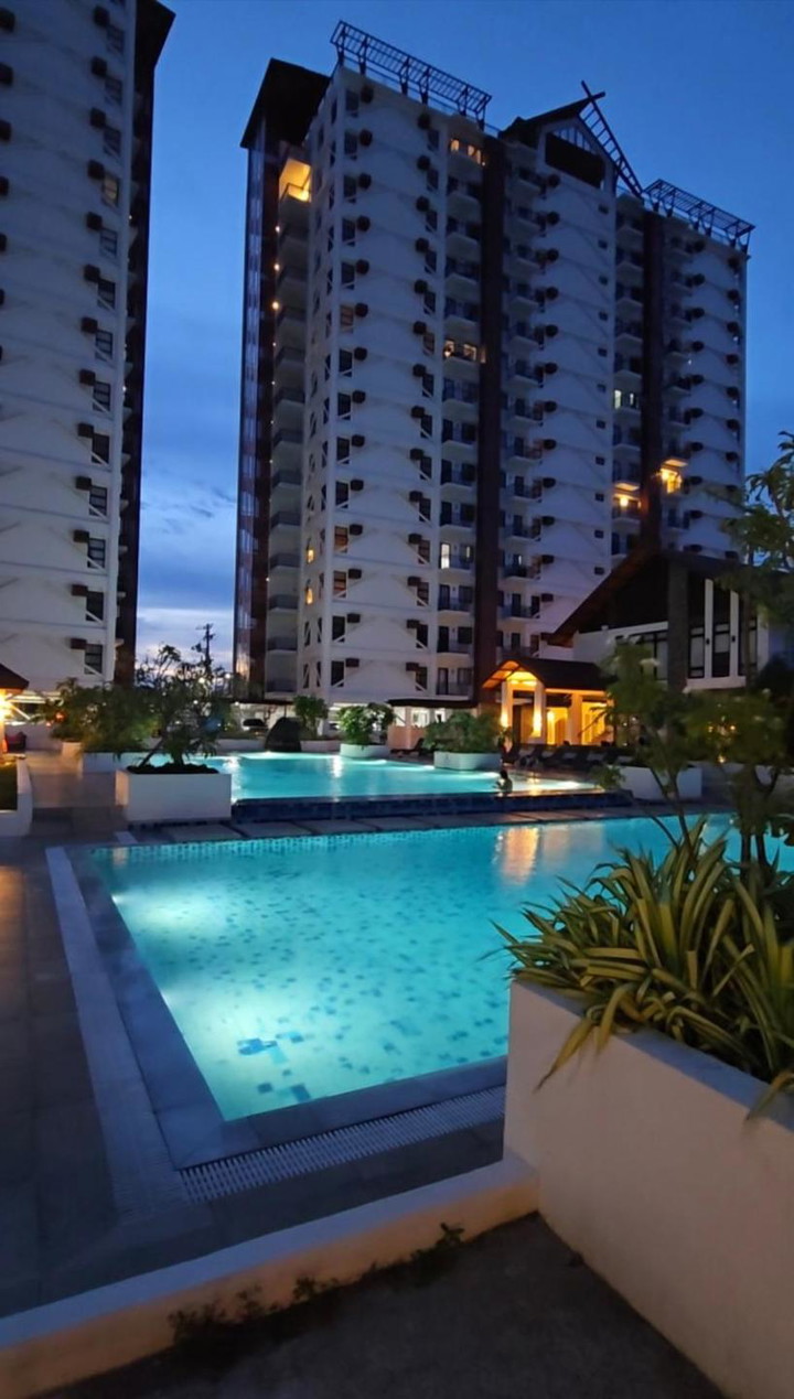 Kai's Luxe Balcony Suite At Royal Oceancrest Mactan - Liloan