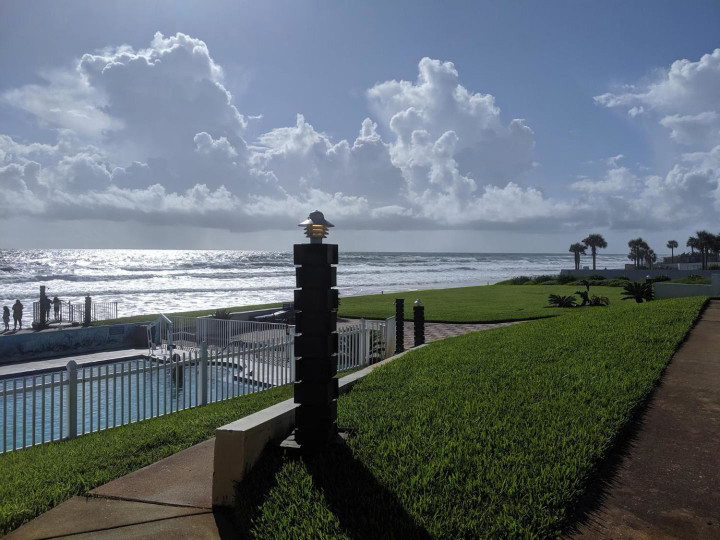 Shoreline Suites & Cabana Cottages – Beachfront - Daytona Beach Shores, FL
