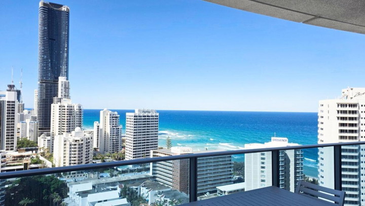 Stylish Ocean View 2br Apartment At Hilton - Surfers Paradise