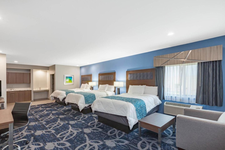 Baymont By Wyndham Houston Hobby Airport - Pearland, TX