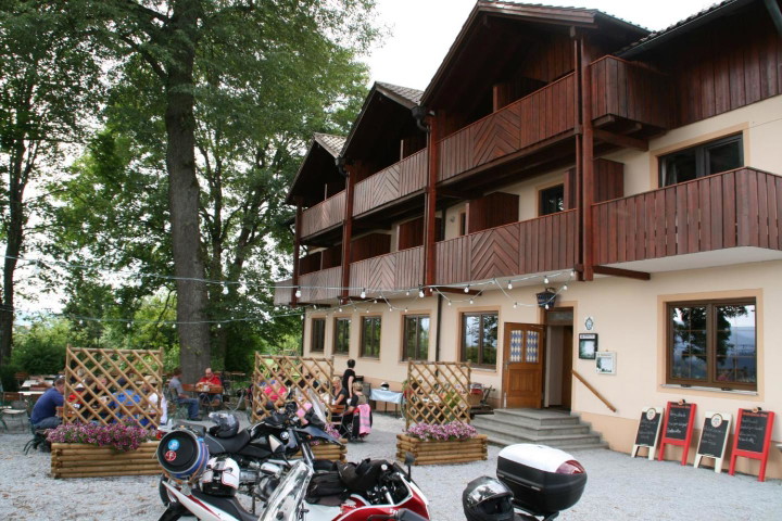 Berggasthof Hinhart - Deggendorf