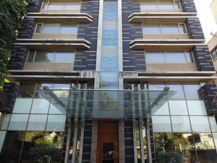 Hotel Cosmopolitan - Ahmedabad