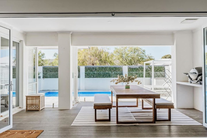 Sundrift - Sophisticated Beachside Retreat With Pool - Busselton