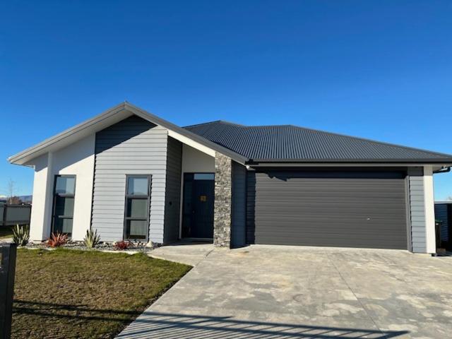 Jack Adamson Retreat - Twizel