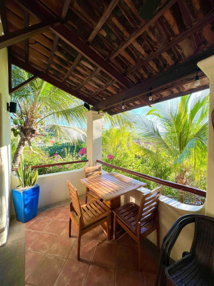 Stylish & Comfortable Condo With Balconies - Playa Hermosa