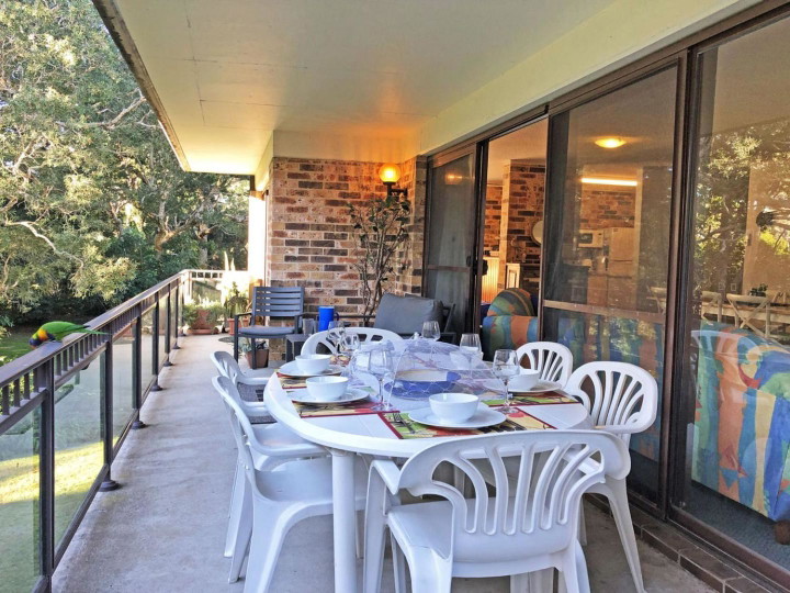Bay Parklands, 62 2 Gowrie Avenue - Wifi, Pool, Tennis, Water Views & Aircon - Hawks Nest