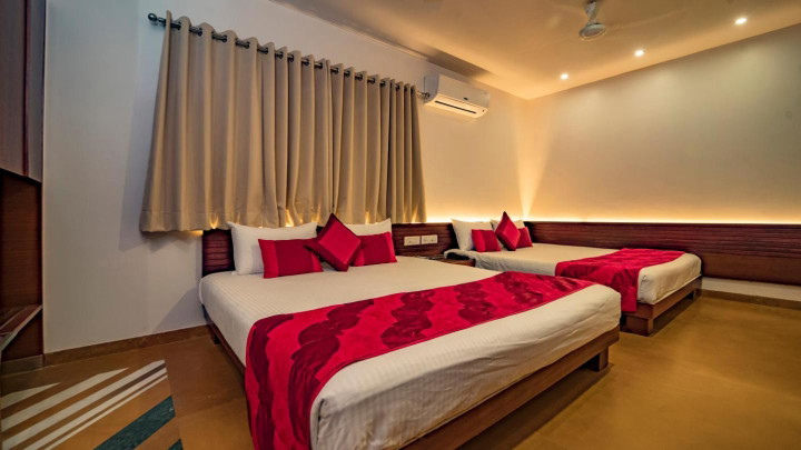 Uddhav Vilas A Family Hotel - Udaipur